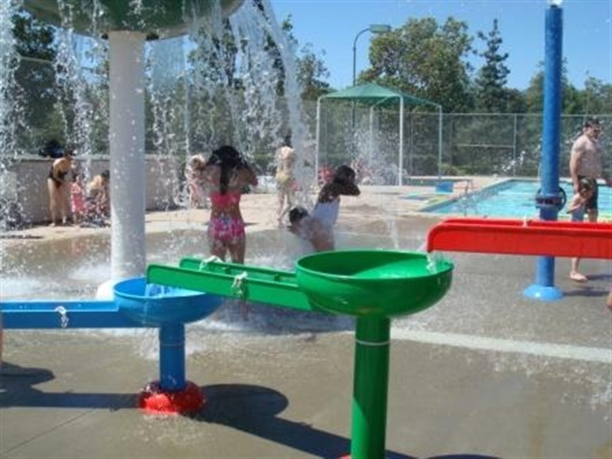 Cerro de las Posas Pool | City of San Marcos, California